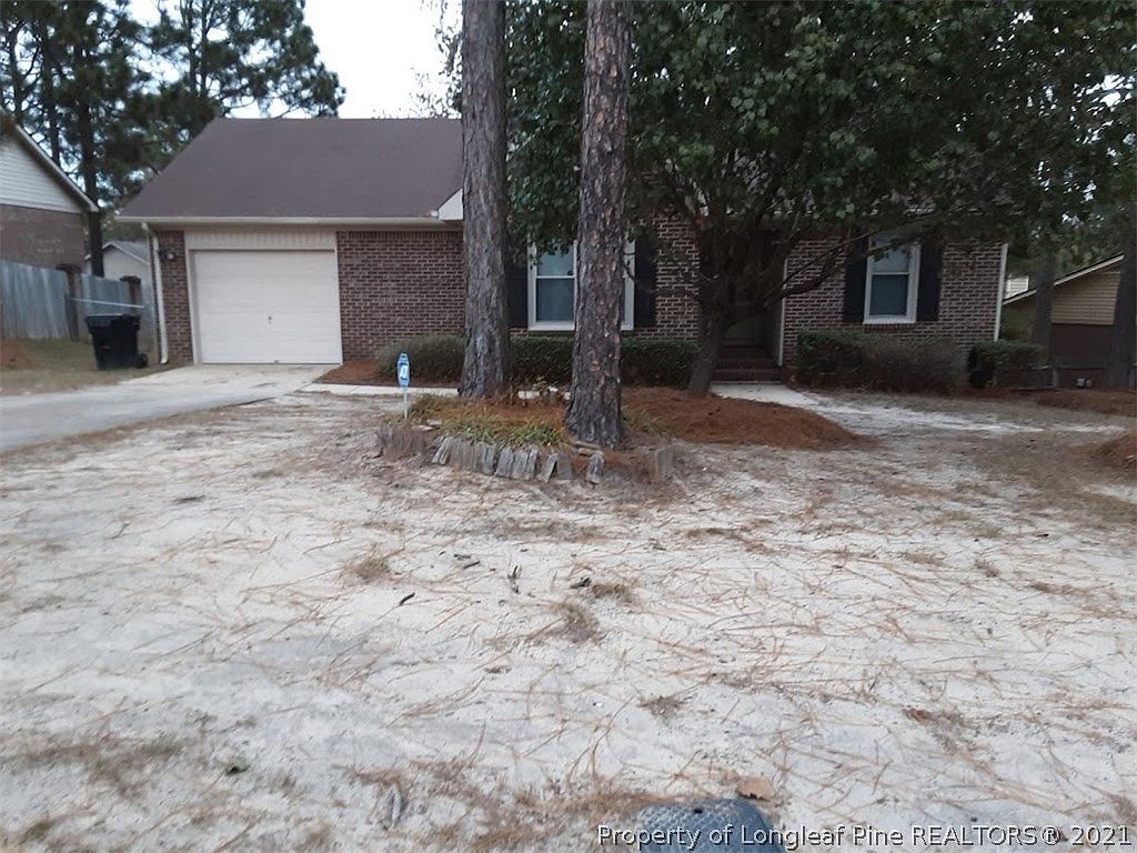 4711 Grandison Ct, Hope Mills, NC 28348 | Zillow