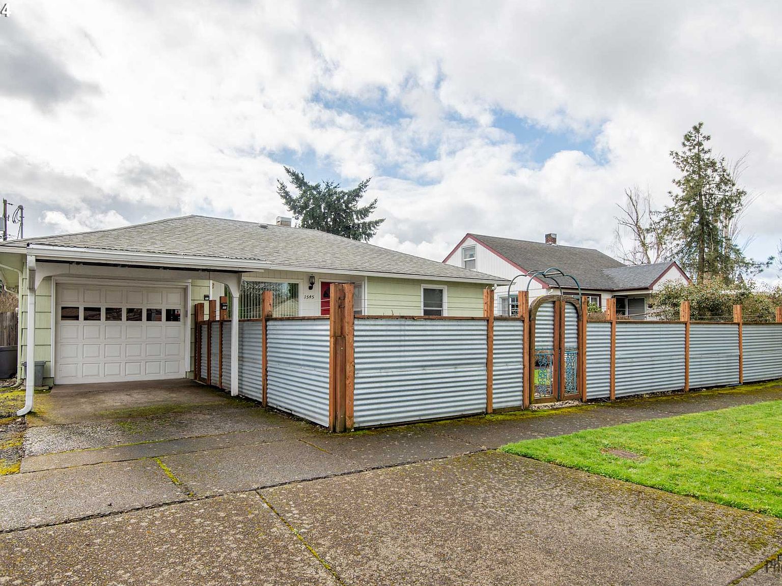1545 D St, Springfield, OR 97477 | Zillow