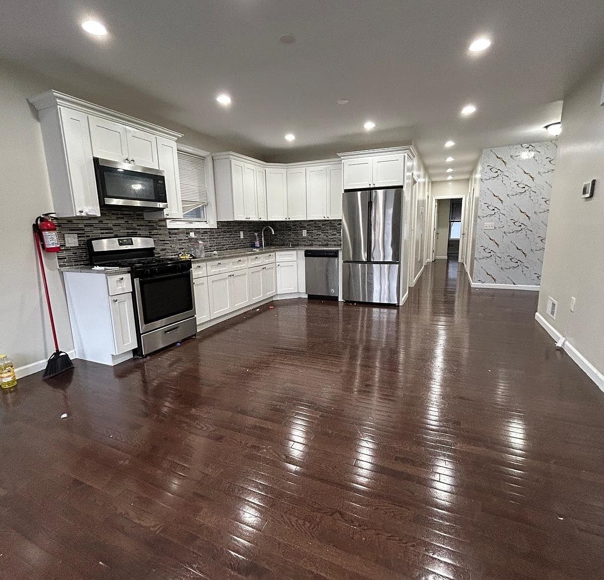 303 E 9th Ave FLOOR 1, Roselle, NJ 07203 | Zillow