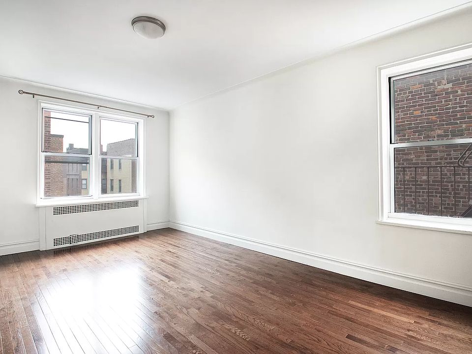 Washington Plaza - 73-12 35th Ave Jackson Heights NY | Zillow
