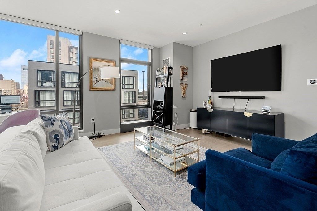 40 Traveler St APT 501, Boston, MA 02118 | MLS #73102917 | Zillow