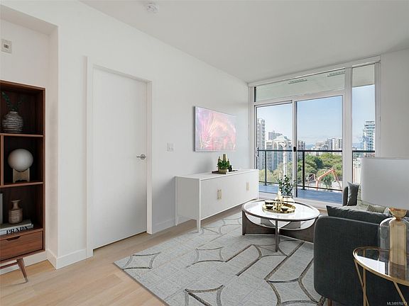 1100 Yates St #711, Victoria, BC V8V 3M8 | MLS #976013 | Zillow