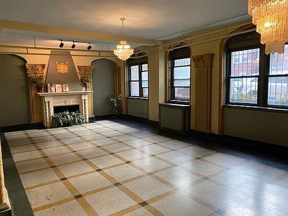 5129 S Harper Ave #5E, Chicago, IL 60615 | Zillow