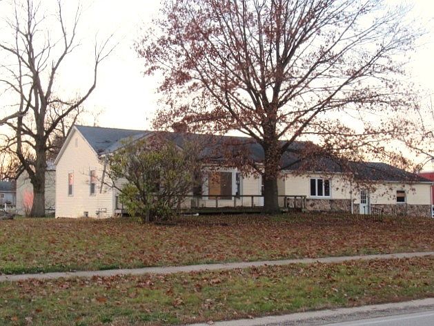 5 S Main St, Henning, IL 61848 | Zillow
