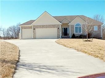 15235 Linden Ct, Bonner Springs, KS 66012 | Zillow