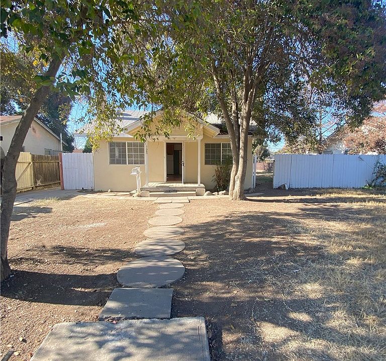 723 S Locust St, Visalia, CA 93277 | Zillow