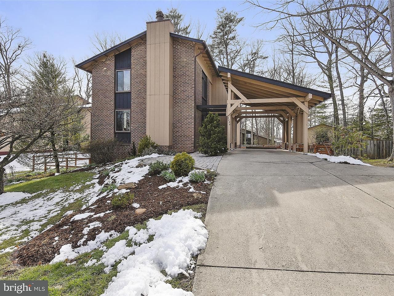 5324 Sideburn Rd, Fairfax, VA 22032 | Zillow