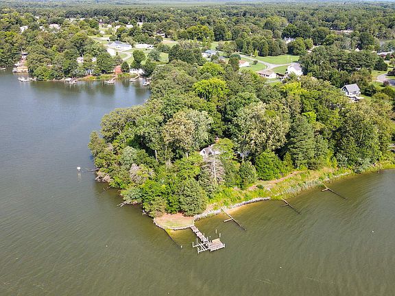 1343 Glebe Harbor Dr, Montross, VA 22520 | Zillow
