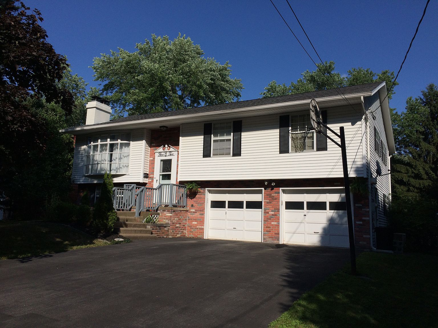 502 Cedarbrook Cres, Utica, NY 13502 | Zillow