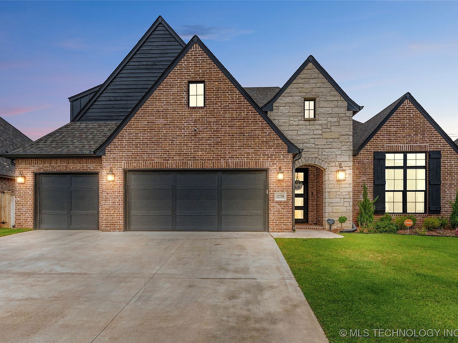 12758 S Irvington Ave, Bixby, OK 74008 | Zillow