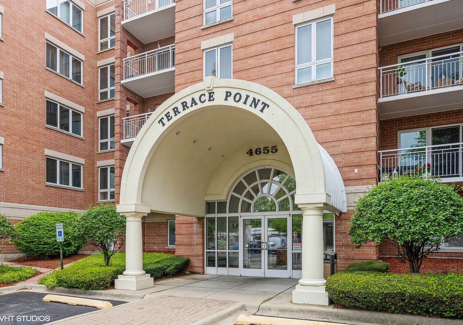 4655 N Cumberland Ave APT 519, Norridge, IL 60706 | MLS #11853014 | Zillow