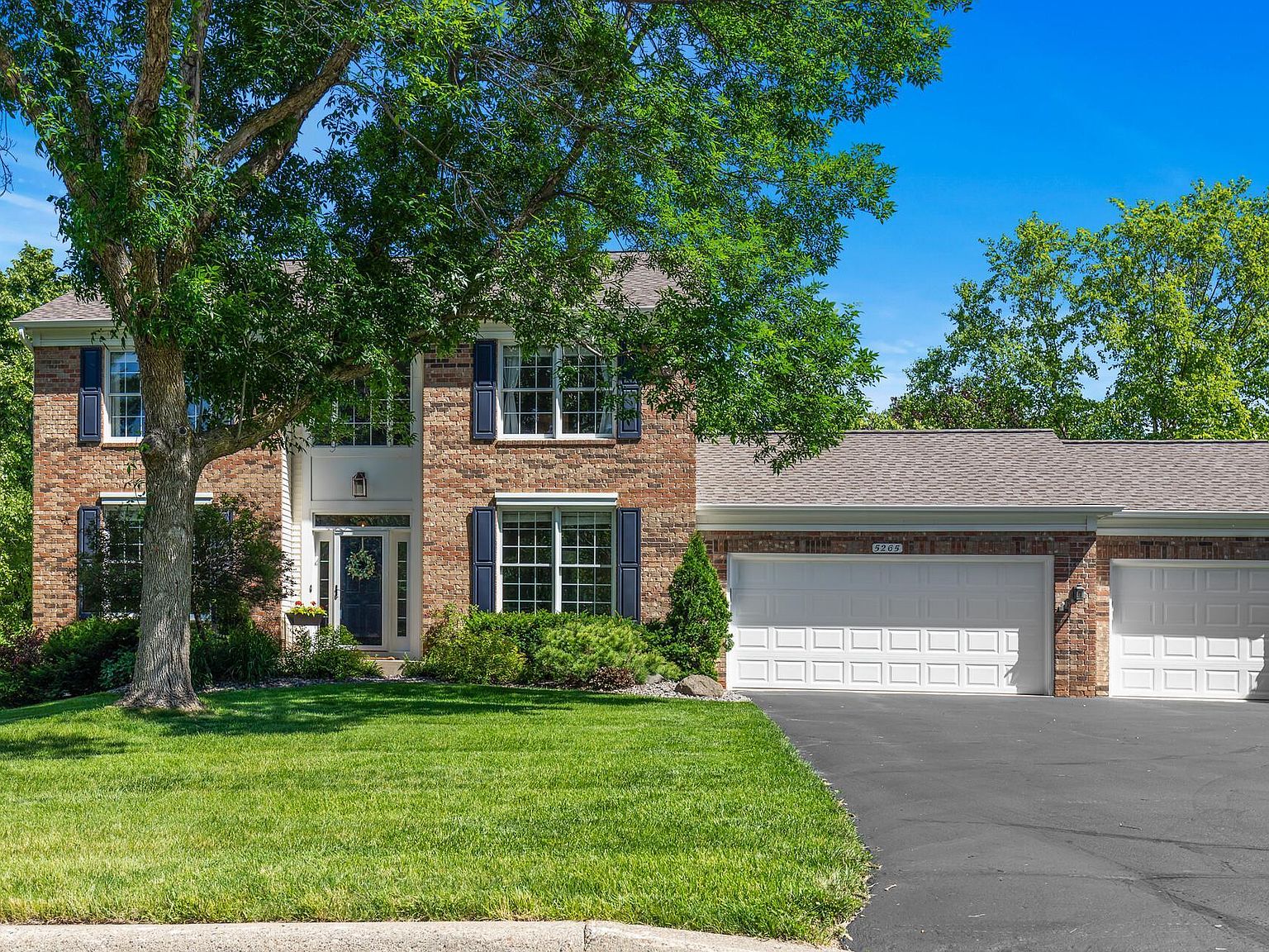 5265 132nd St W, Apple Valley, MN 55124 | Zillow