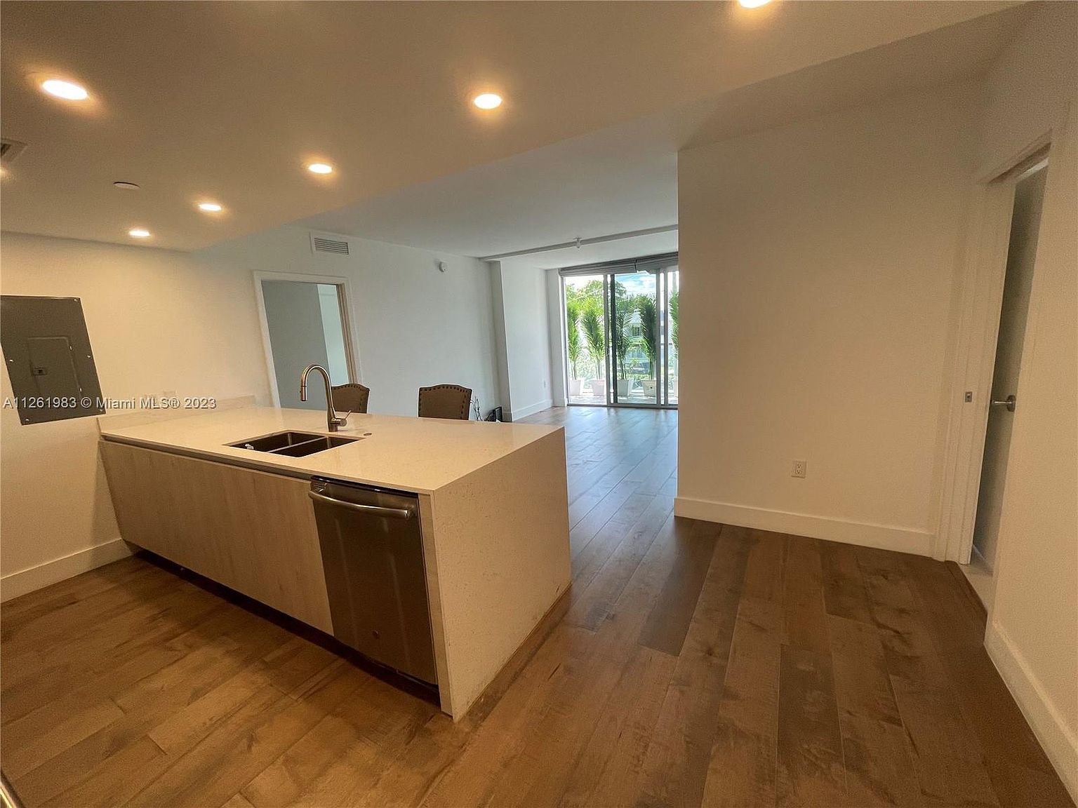 13800 Highland Dr #204, North Miami Beach, FL 33181 | Zillow