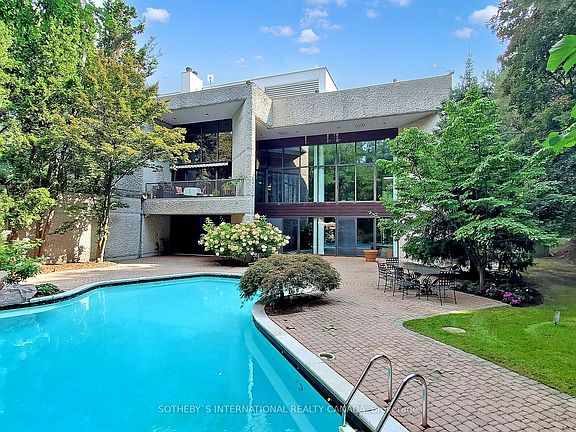 30 High Point Rd, Toronto, ON M3C 2R3 | MLS #C6053328 | Zillow