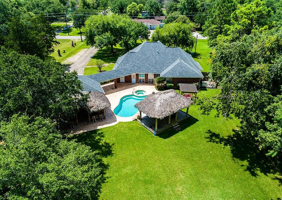 11702 32nd St, Santa Fe, TX 77510 | Zillow