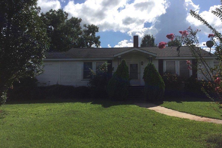 53 Hartford Heights St, Newberry, SC 29108 | Zillow
