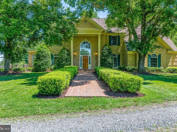 Amissville VA Luxury Homes For Sale - 21 Homes | Zillow