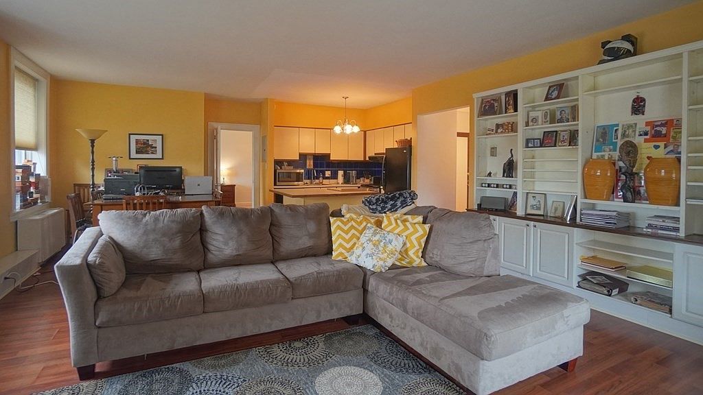 140 Chestnut St APT 314, Springfield, MA 01103 | Zillow