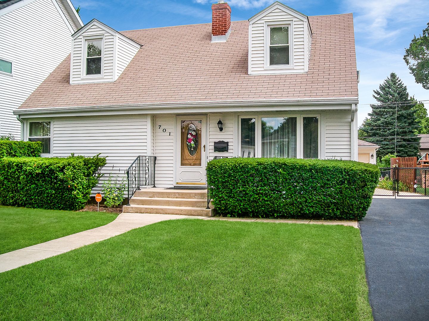 701 S Spring Rd, Elmhurst, IL 60126 | Zillow