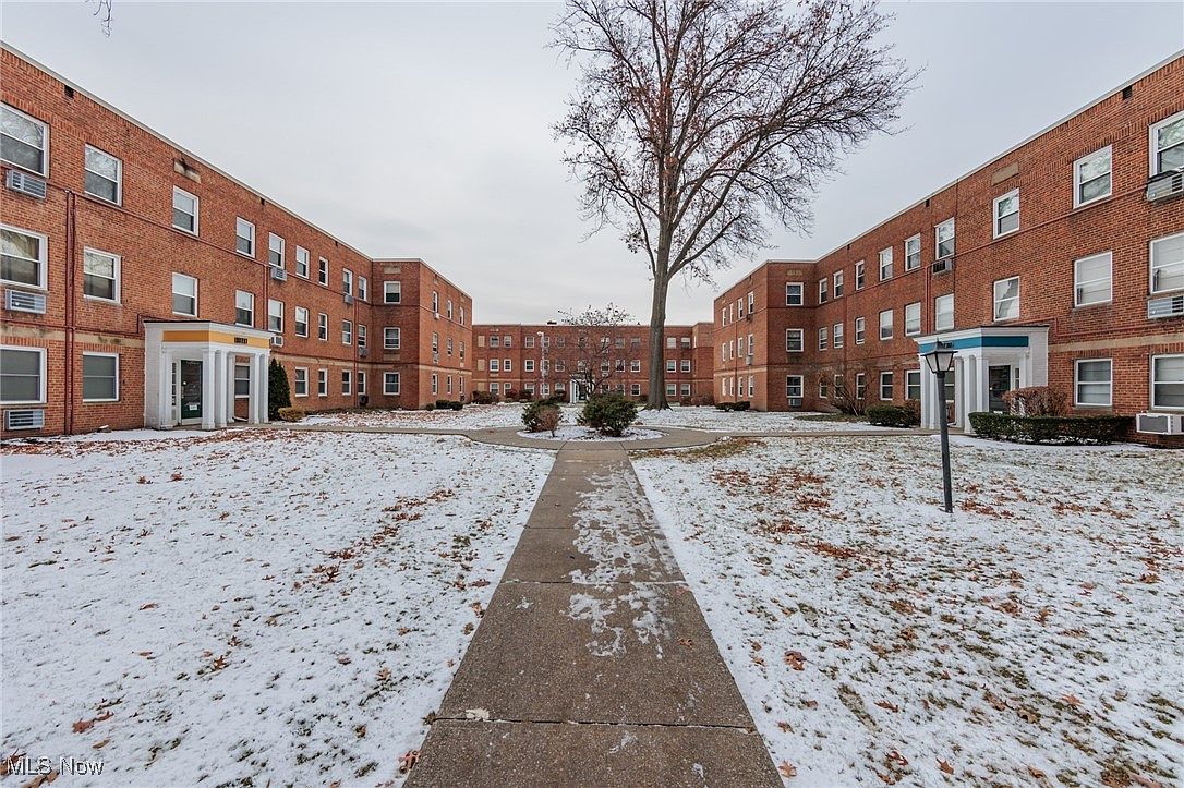 13777 Cedar Rd APT 303, Cleveland, OH 44118 | Zillow