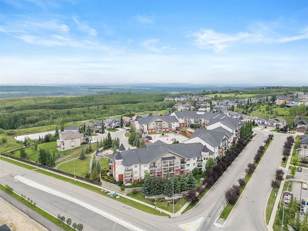 26 N Val Gardena Vw SW #524, Calgary, AB T3H 5Z5 | MLS #A2248224 | Zillow