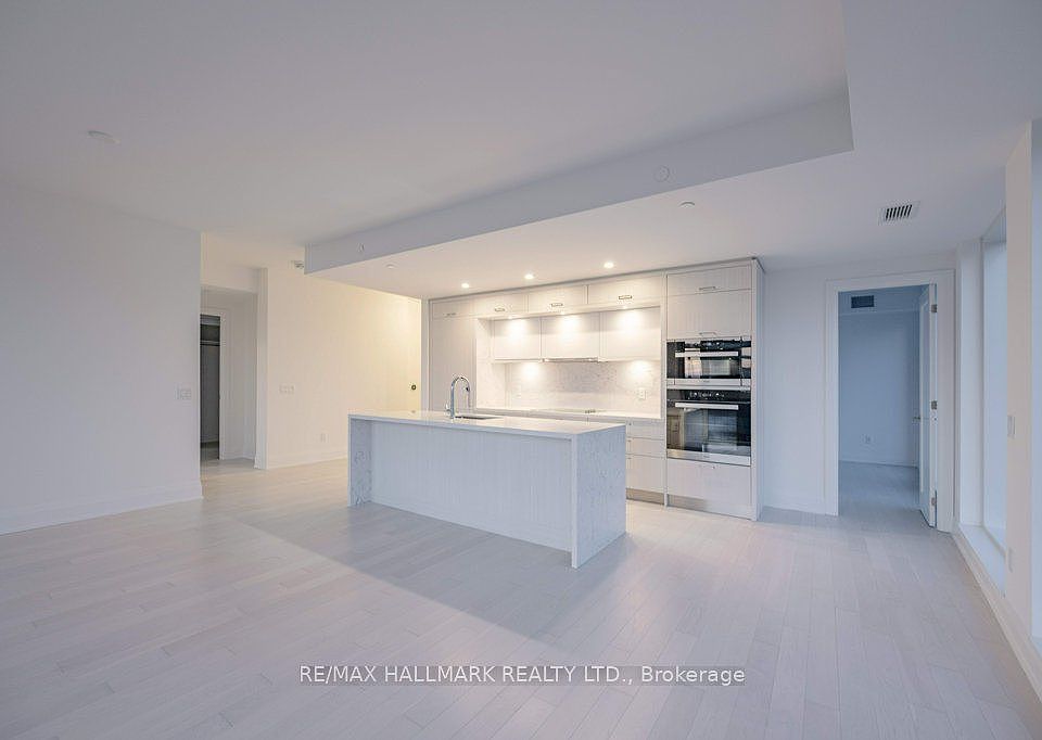 470 Front St W Toronto ON | Zillow