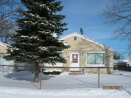 7900 W Mill Rd, Milwaukee, WI 53218 | Zillow