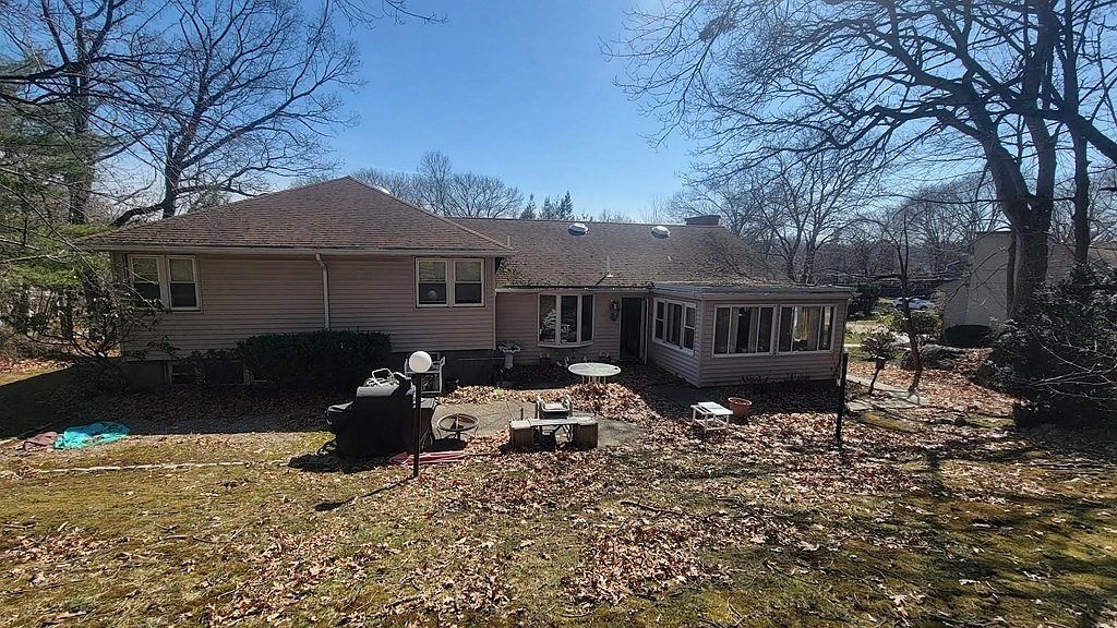 61 Brook Farm Rd, West Roxbury, MA 02132 | Zillow