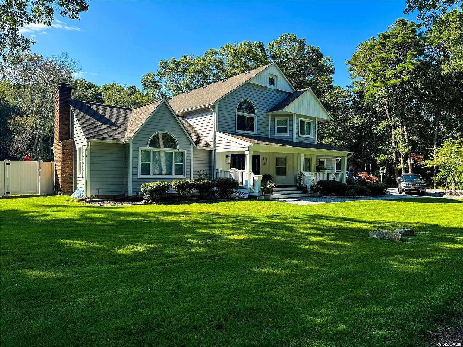 6 Saddlebrook Court, Manorville, NY 11949 | Zillow