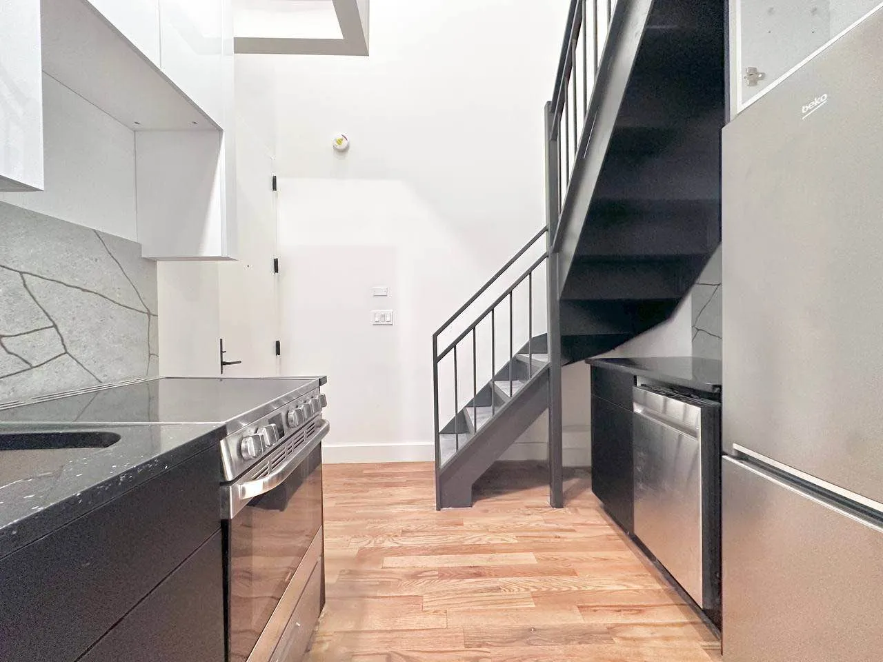 467 Grand Street #4 in Williamsburg, Brooklyn | StreetEasy