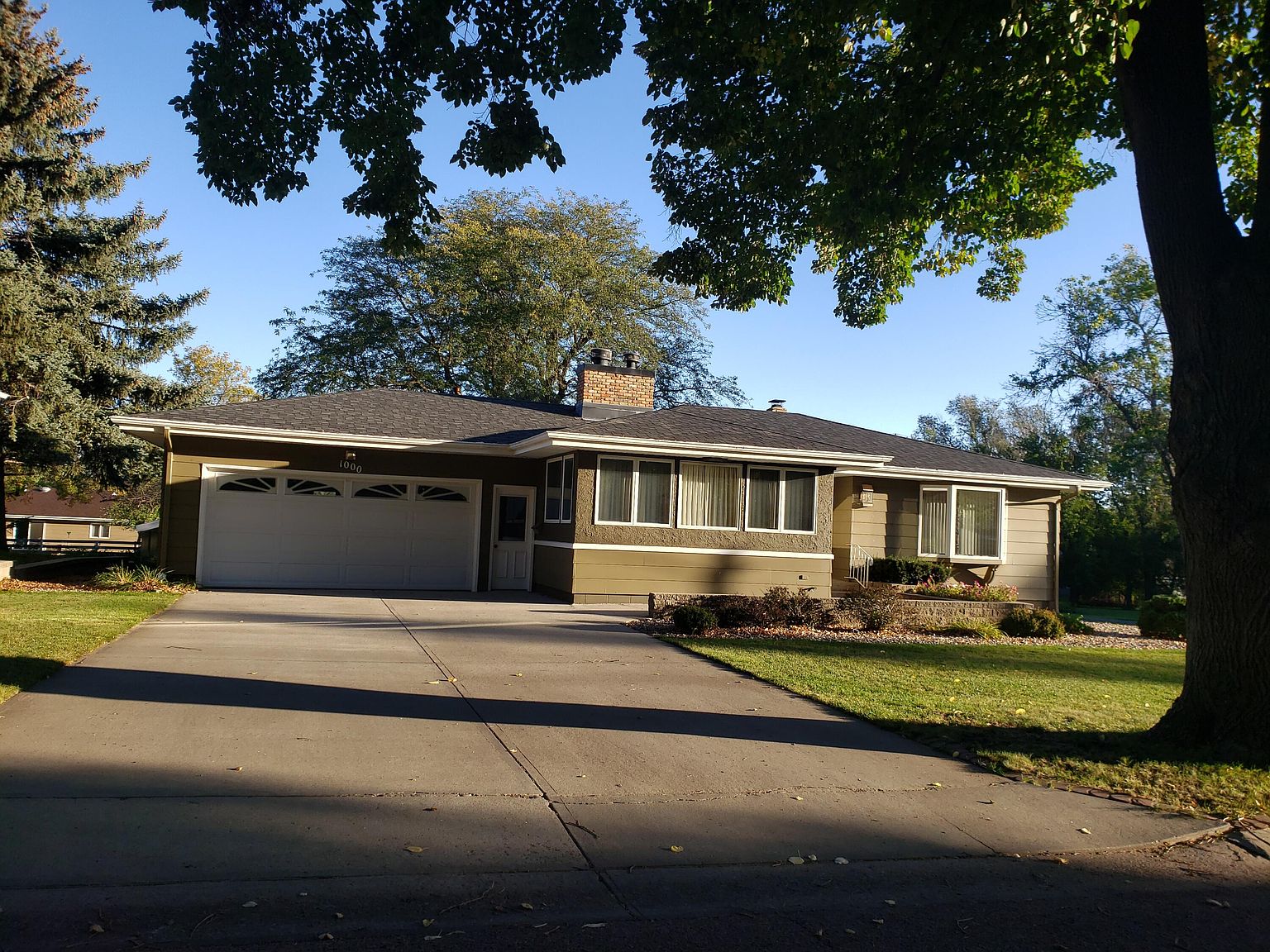 1000 W Ash Ave, Mitchell, SD 57301 | MLS #23-476 | Zillow