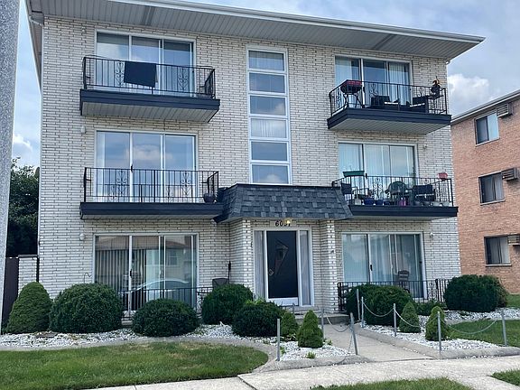 6037 Marshall Ave APT 3A, Chicago Ridge, IL 60415 | Zillow