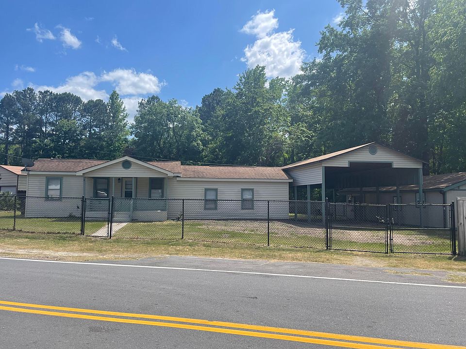 1005 Longpoint Rd, Cross, SC 29436 | MLS #24010910 | Zillow