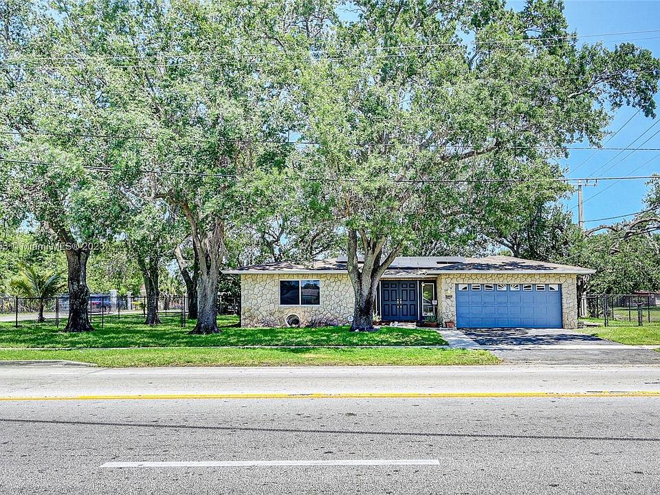 1090 NW 56th Ave, Lauderhill, FL 33313 | Zillow