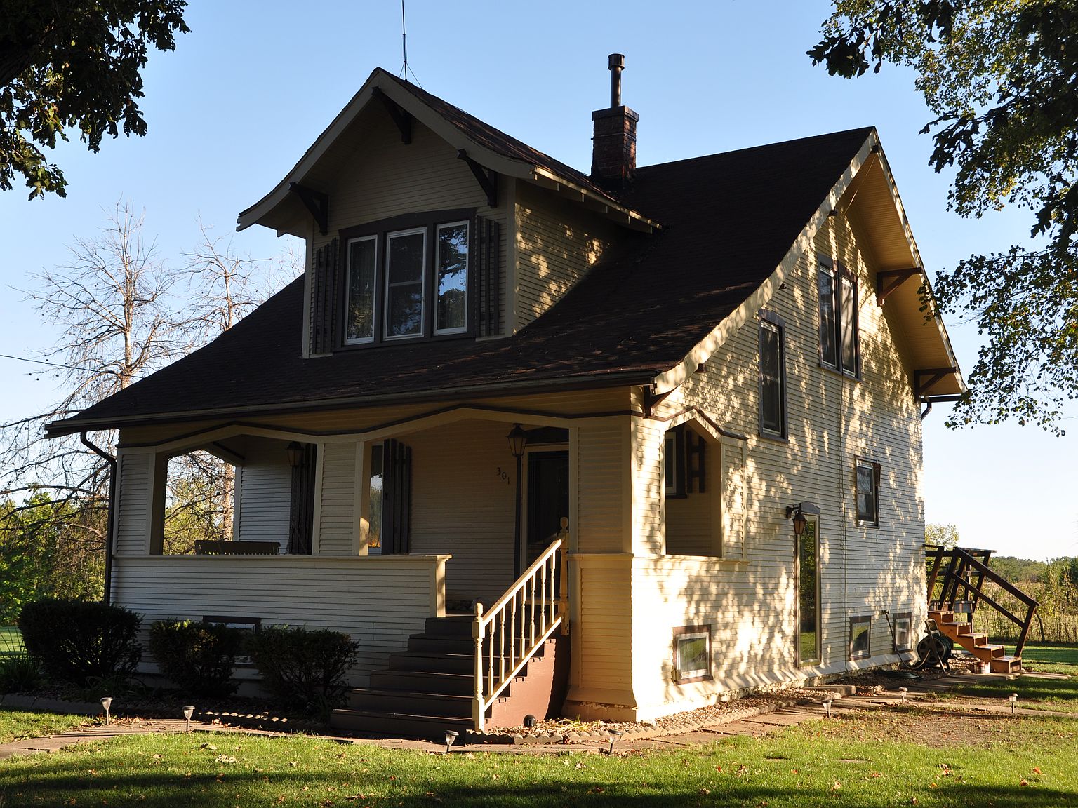 301 South St, West Point, IL 62380 | Zillow