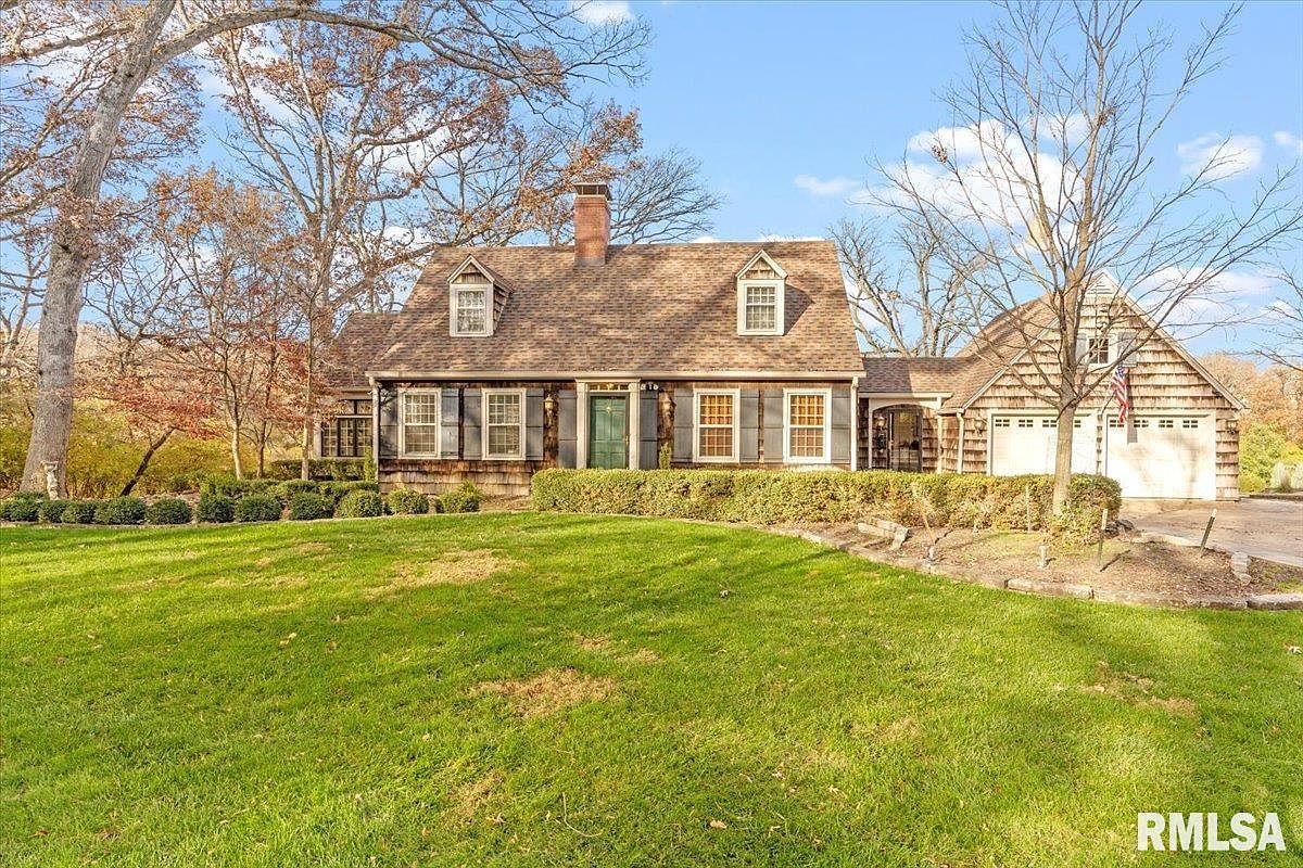220 E Hazel Dell, Springfield, IL 62712 | Zillow