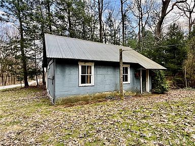 573 Whipkey Dam Rd, Rockwood, PA 15557 | Zillow