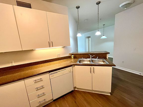 1465 C St UNIT 3306, San Diego, CA 92101 | Zillow