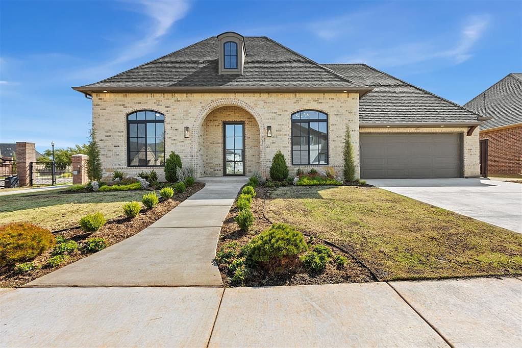 12812 Chateaux Rd, Oklahoma City, OK 73142 | Zillow