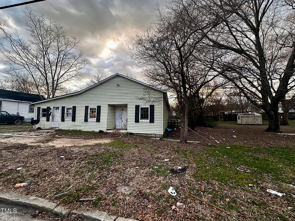 714 Harriett St, Henderson, NC 27536 | Zillow