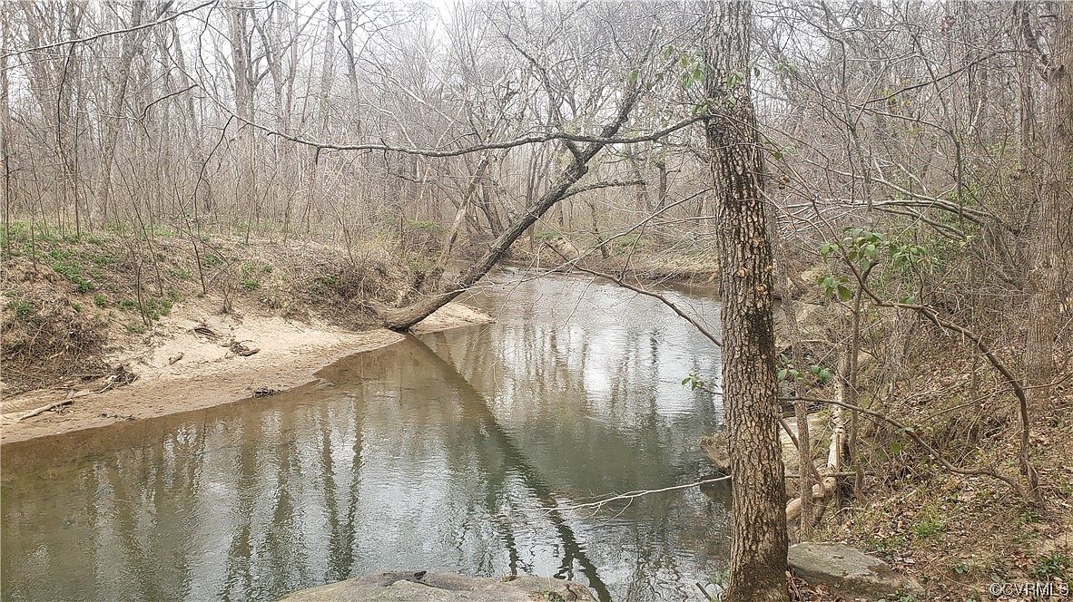 2 Saw Mill Rd, Farmville, VA 23901 | Zillow