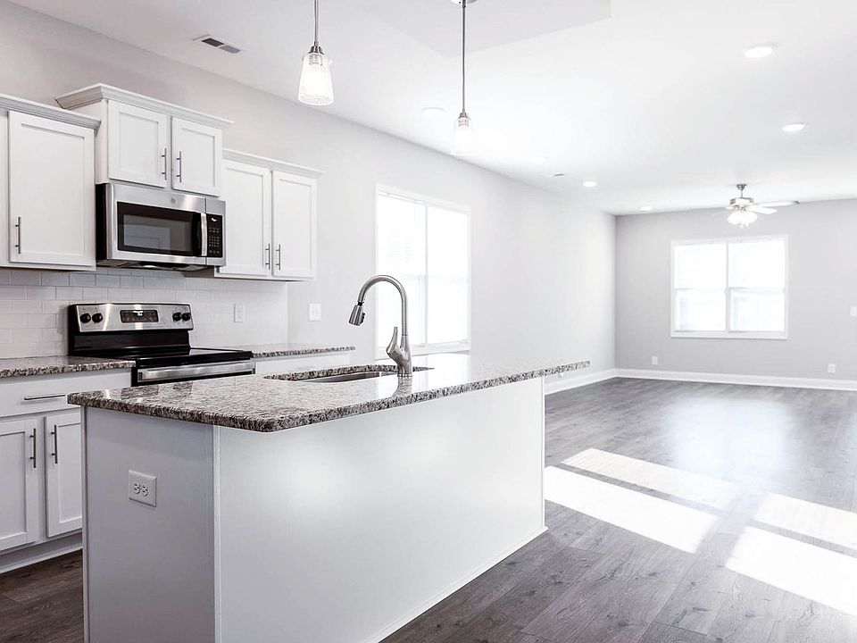 770 Needmore Rd Clarksville TN | Zillow