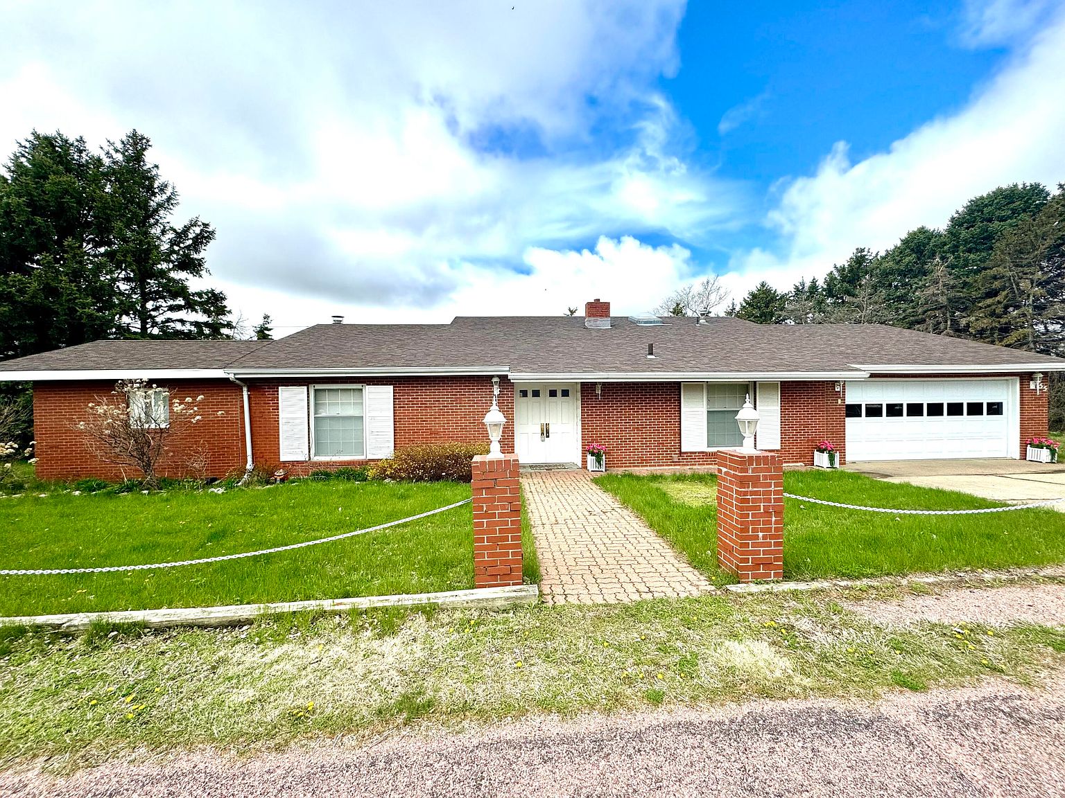 155 S Harmon Dr, Mitchell, SD 57301 | MLS #24-177 | Zillow