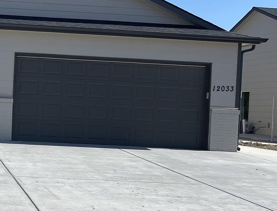 12033 W Shadow Lakes St, Wichita, KS 67205 | Zillow