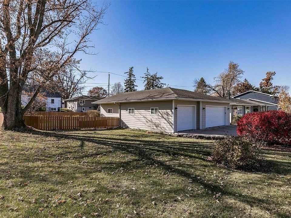 3065 25th Ave, Marion, IA 52302 | Zillow