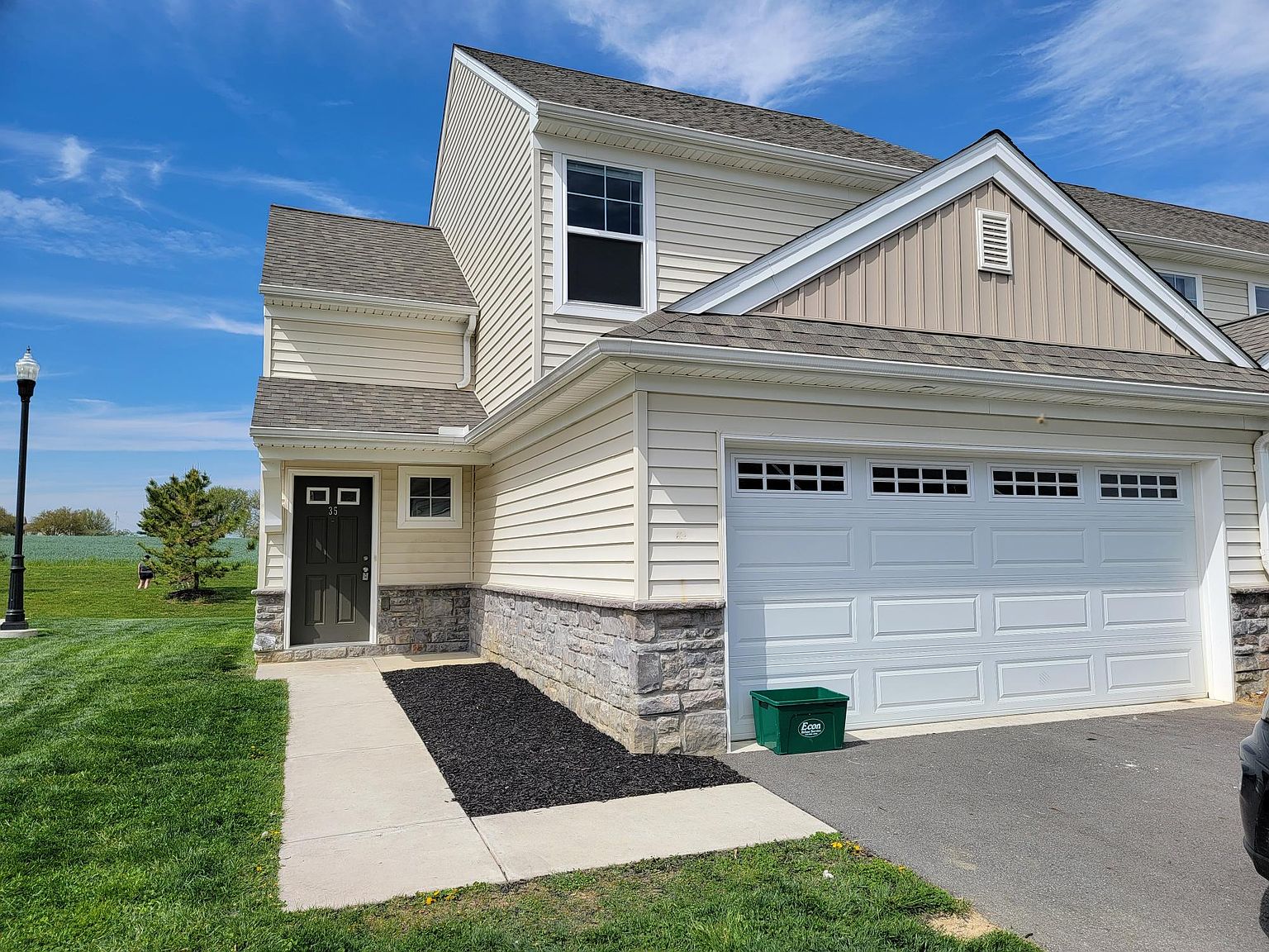 35 Howard Dr, Willow Street, PA 17584 | Zillow