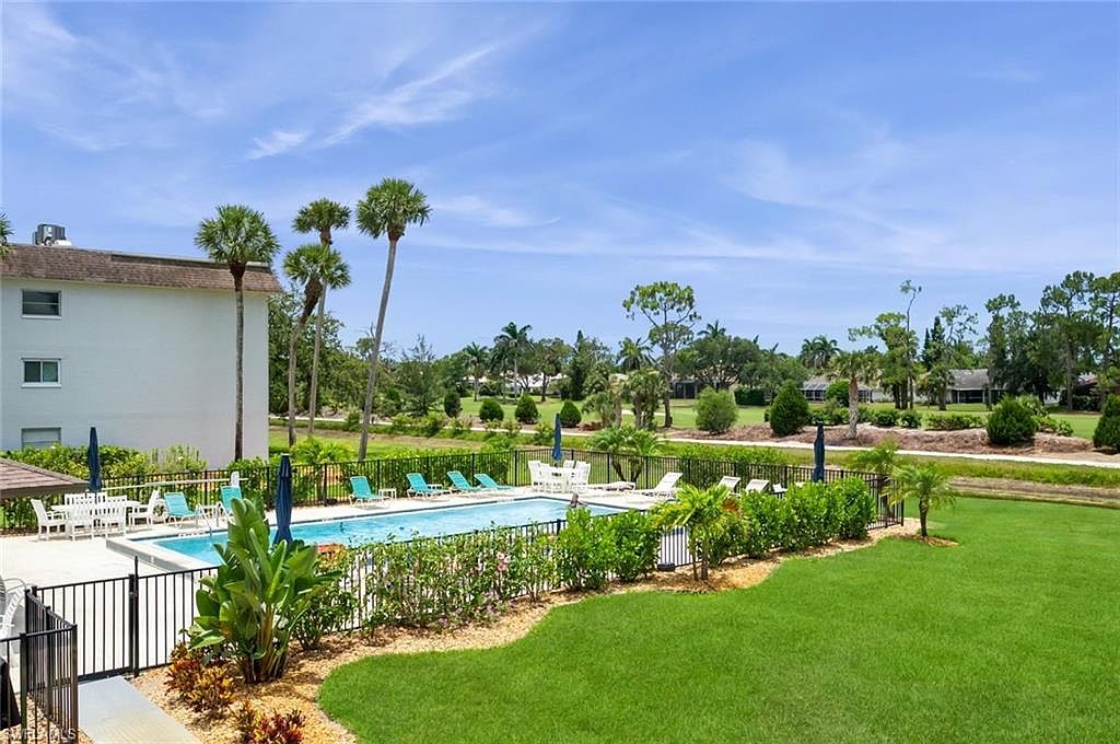 5651 Rattlesnake Hammock Rd #C-201, Naples, FL 34113 | MLS #225050335 ...