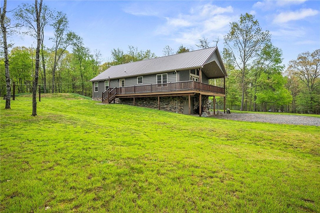 7191 Loleta Rd E, Sigel, PA 15860 | Zillow