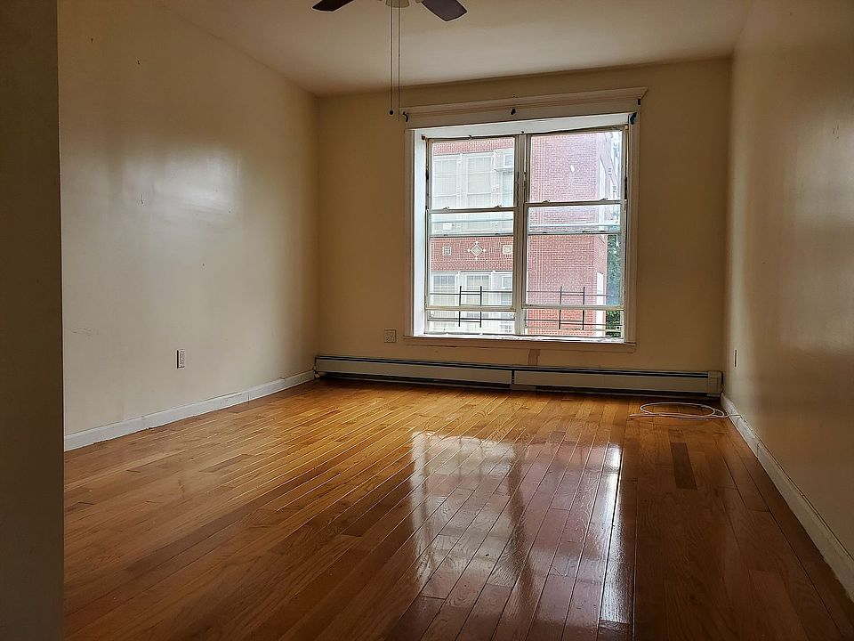 389 Herzl St #3, Brooklyn, NY 11212 | Zillow