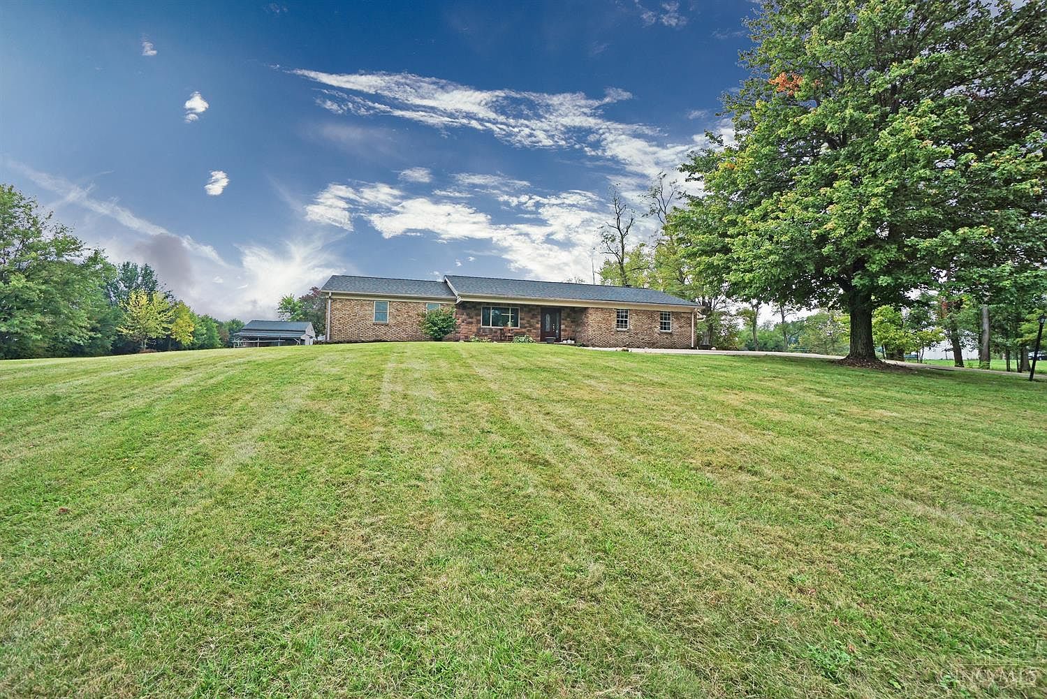 8129 W Chester Rd, West Chester, OH 45069 | Zillow